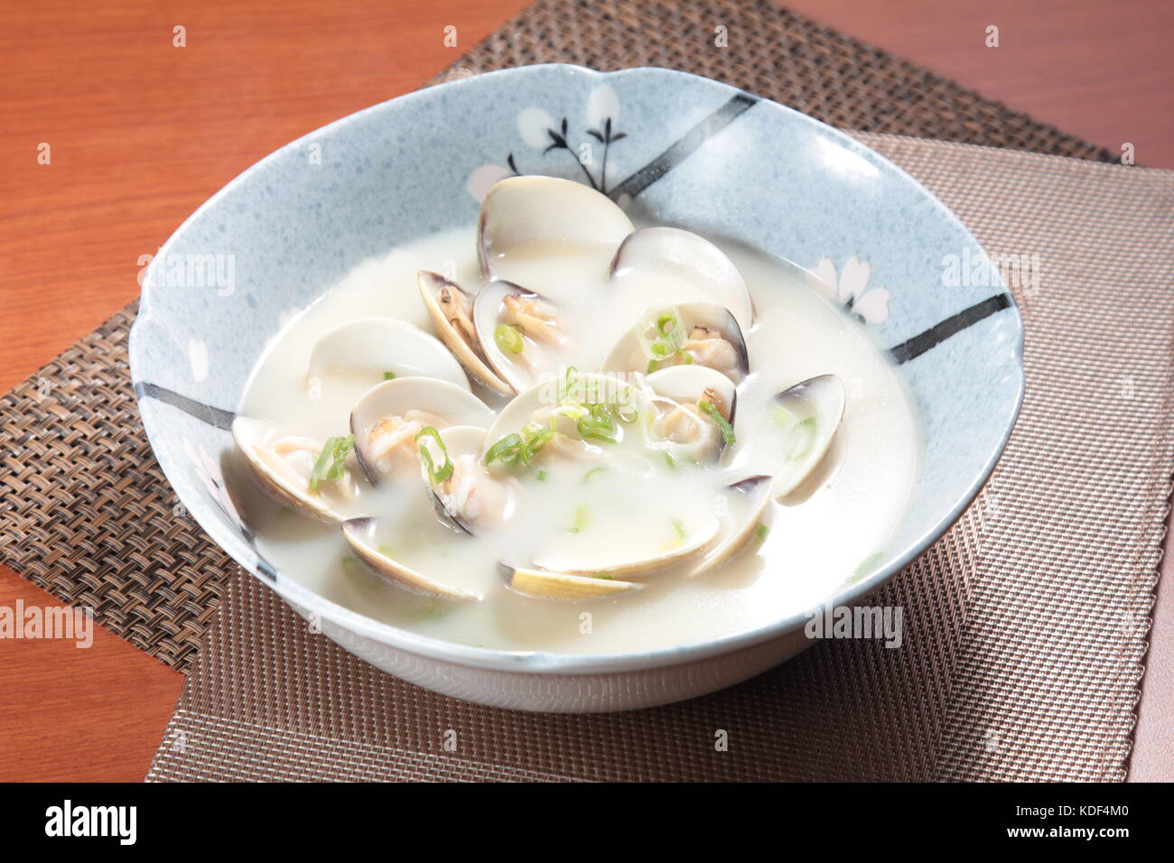 clam or mussel cuisine Stock Photo - Alamy