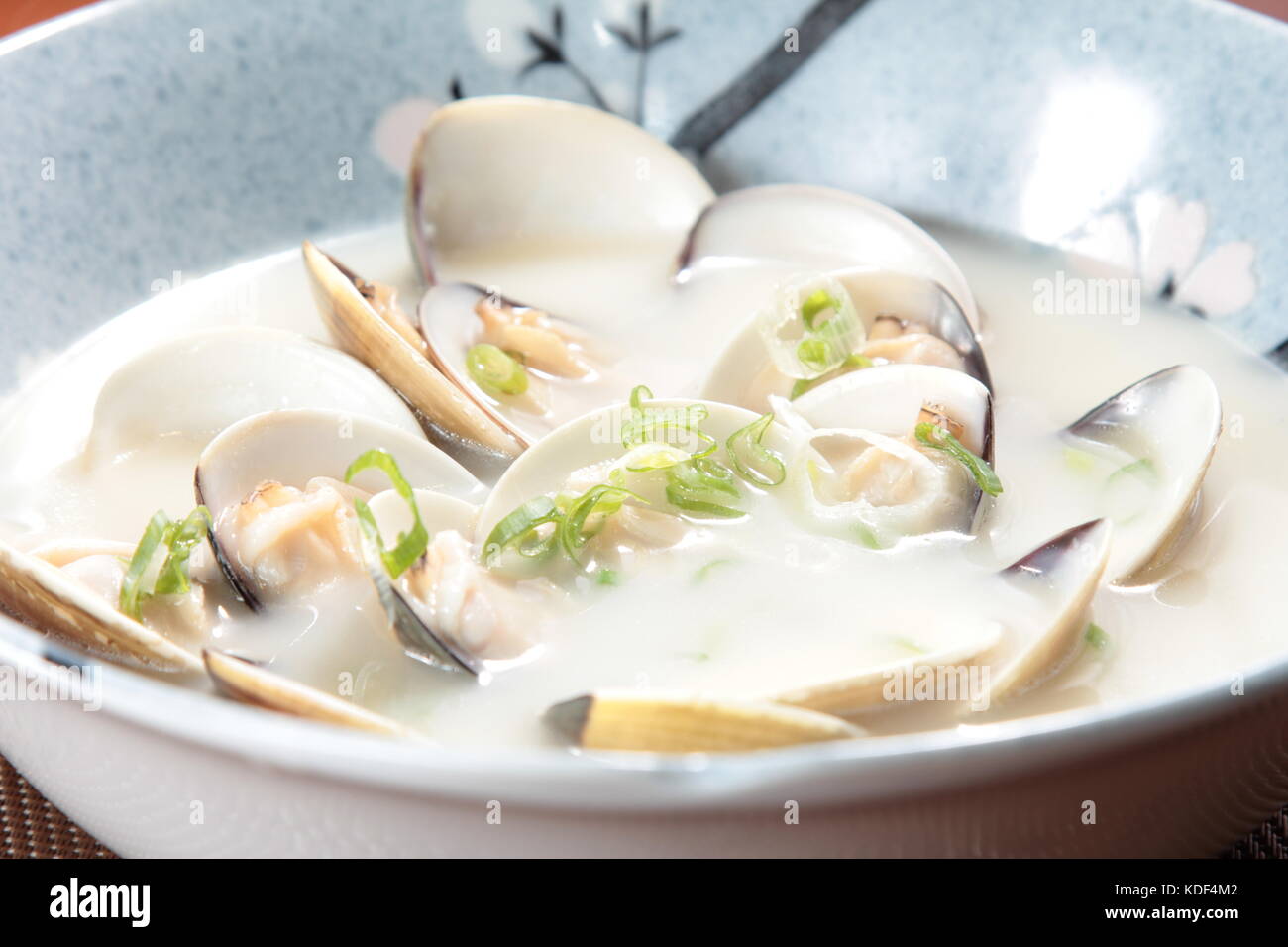 clam or mussel cuisine Stock Photo - Alamy