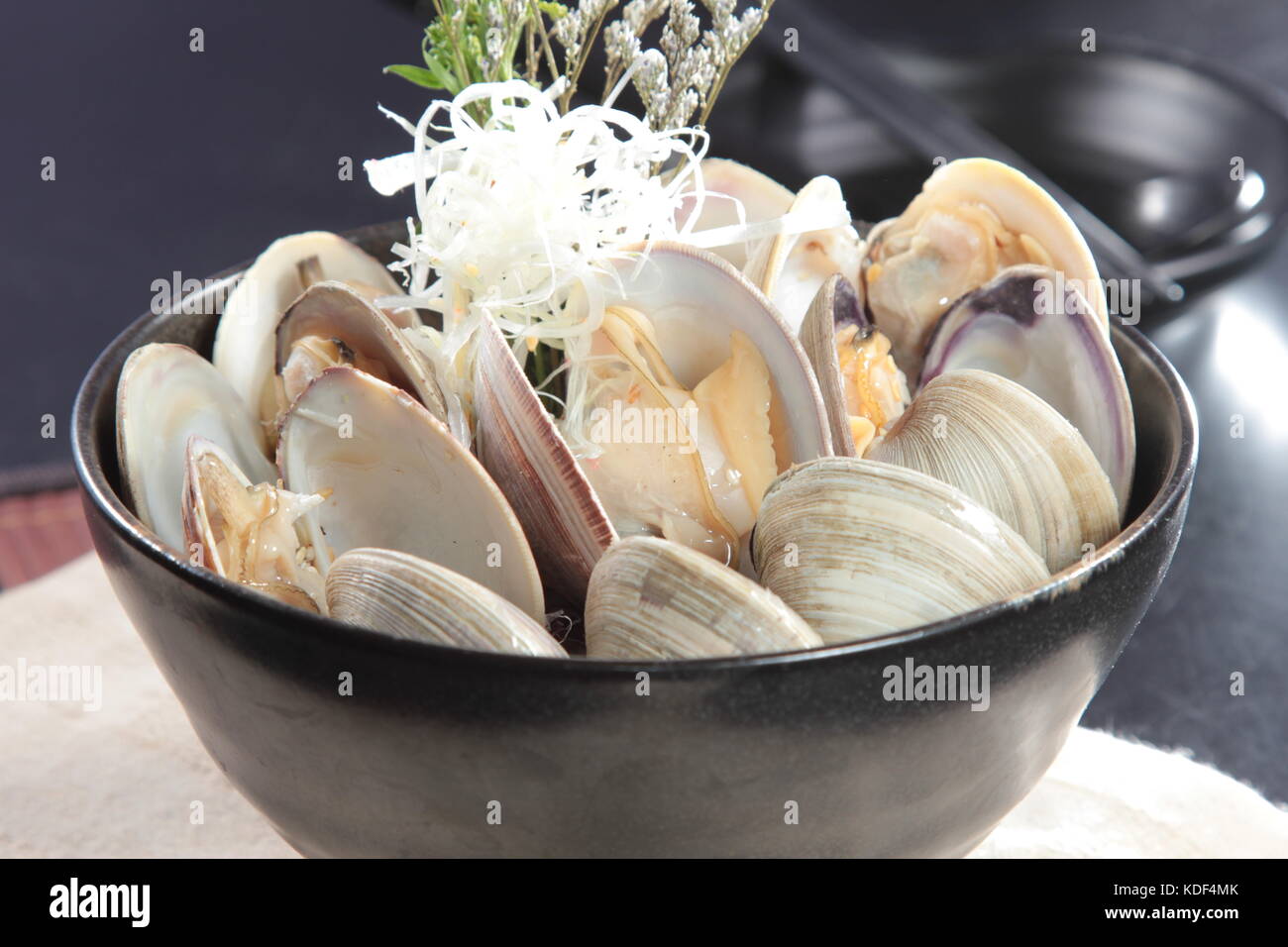clam or mussel cuisine Stock Photo - Alamy