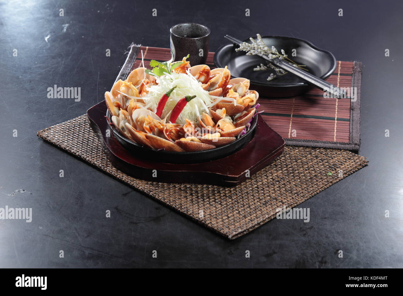 clam or mussel cuisine Stock Photo - Alamy