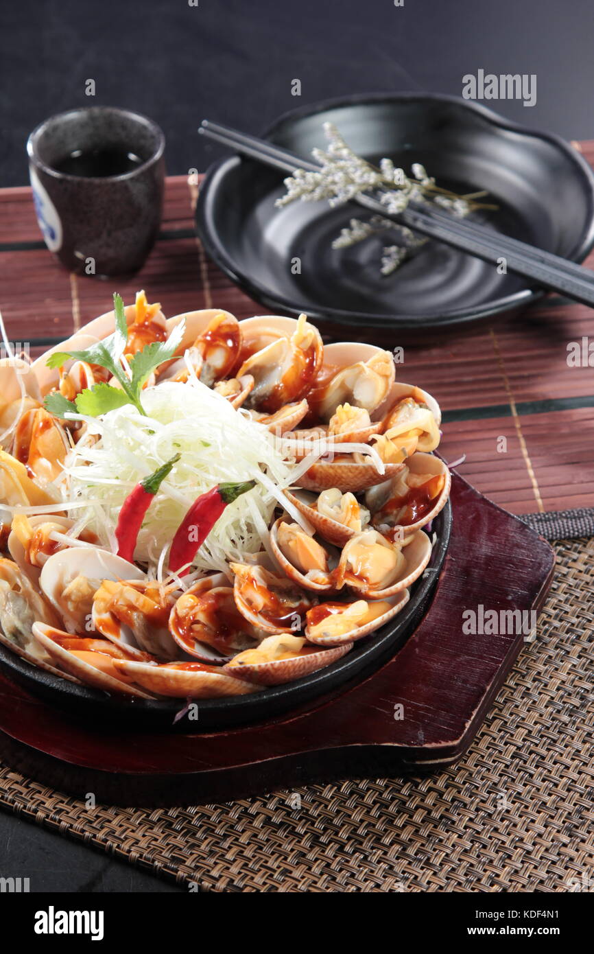 clam or mussel cuisine Stock Photo - Alamy