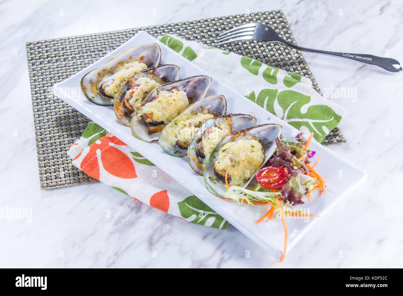 clam or mussel cuisine Stock Photo - Alamy