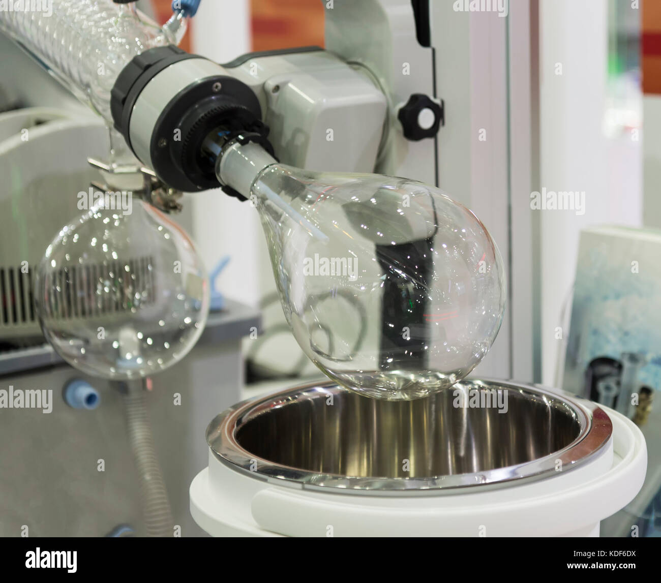 Rotary Evaporator Of Solvent at Samantha Tennant blog