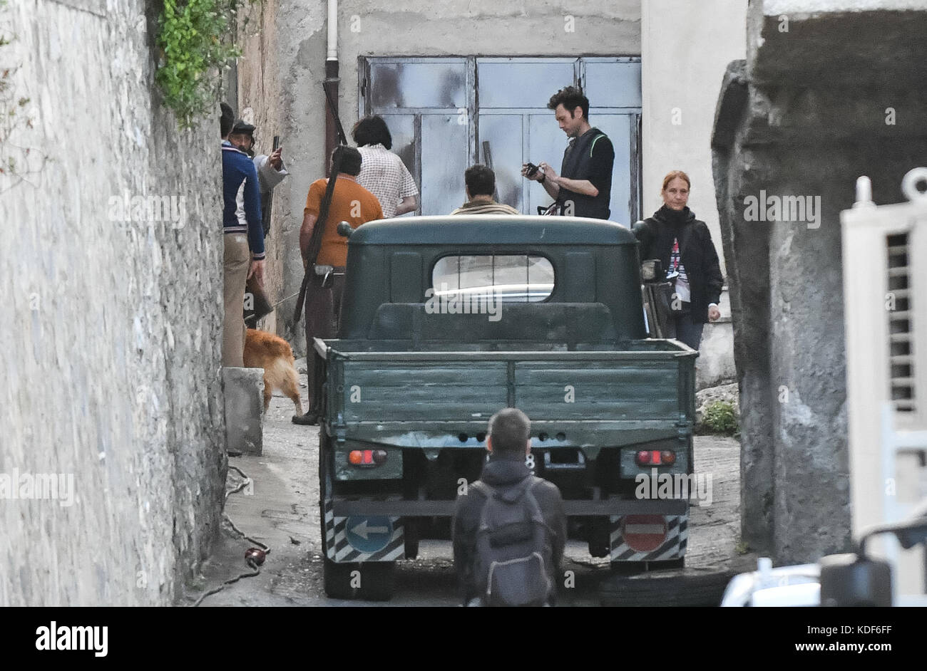 Filming of Danny Boyle's upcoming FX TV series 'Trust' Featuring ...