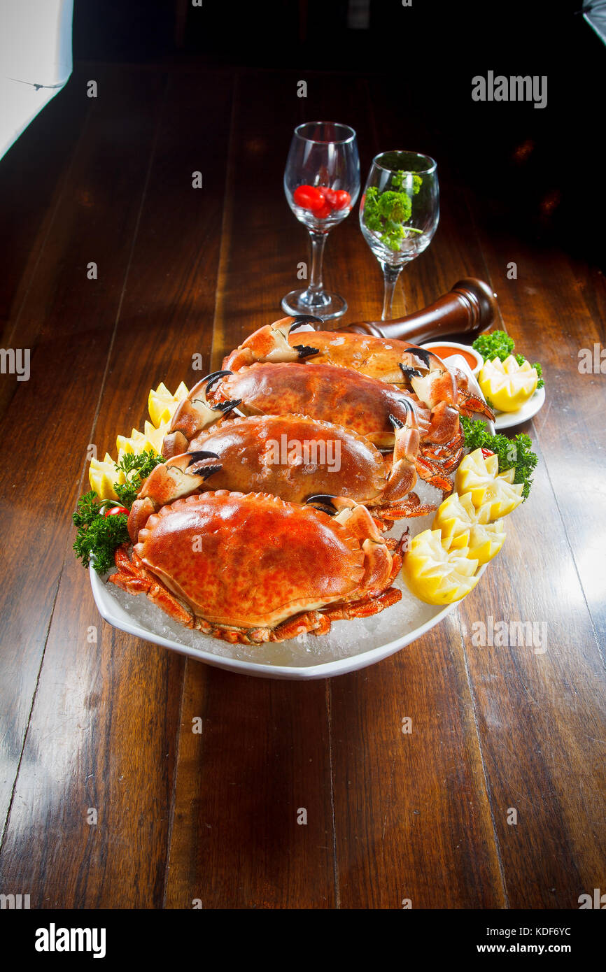 deep fried fish Stock Photo - Alamy