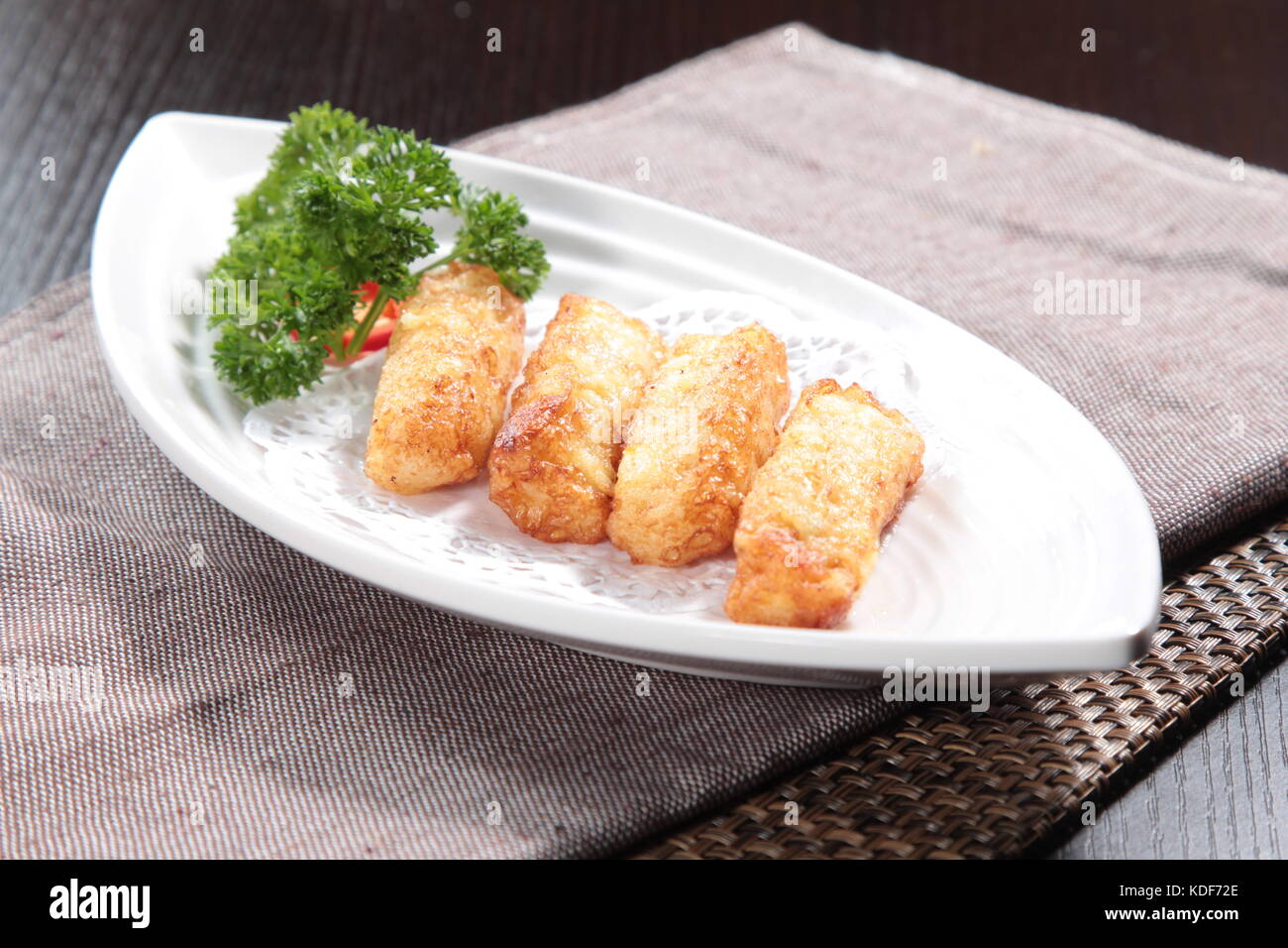 deep fried fish Stock Photo - Alamy