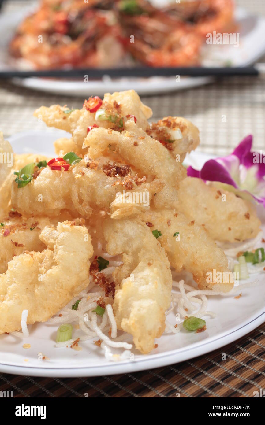 deep fried fish Stock Photo - Alamy