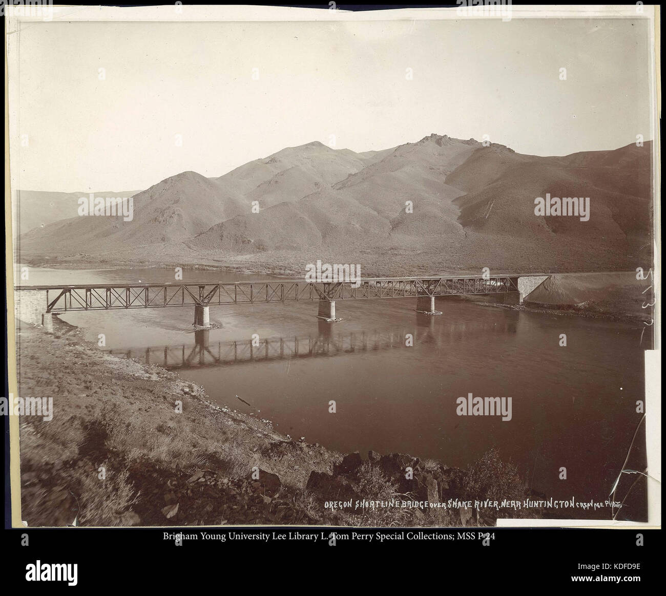Oregon Short Line Bridge over Snake River, near Huntington, C.R. Savage ...