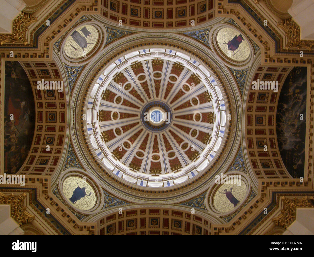 Pennsylvania Capitol Rotunda Stock Photo - Alamy