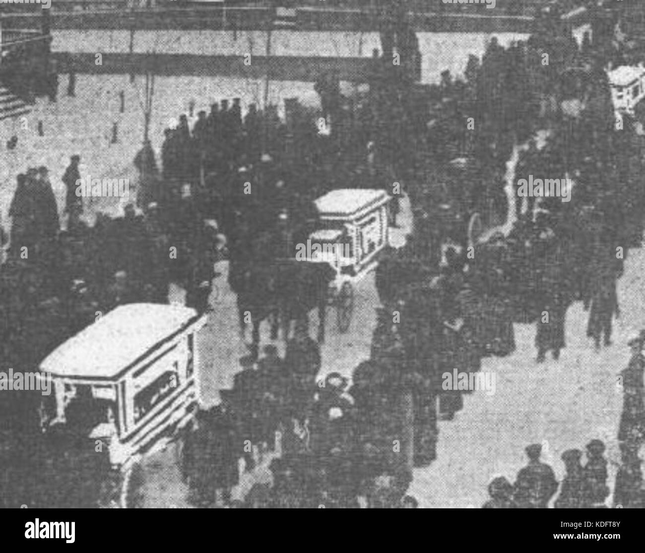 Italian Hall disaster funeral procession 1913 Stock Photo - Alamy
