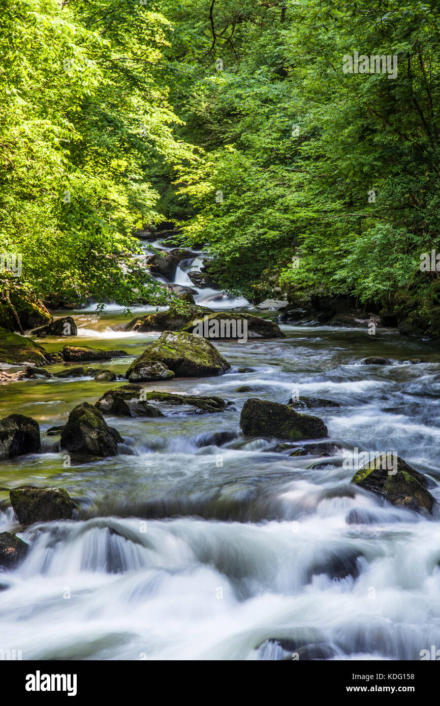 Tumbling river hi-res stock photography and images - Alamy