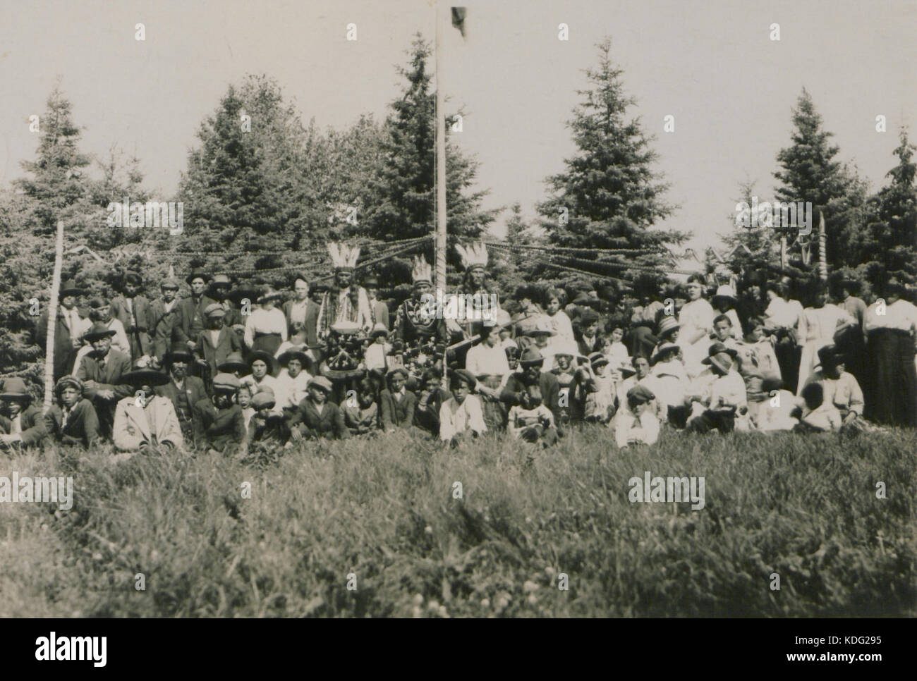 Portrait of a First Nations Group (HS85 10 37727 Stock Photo - Alamy