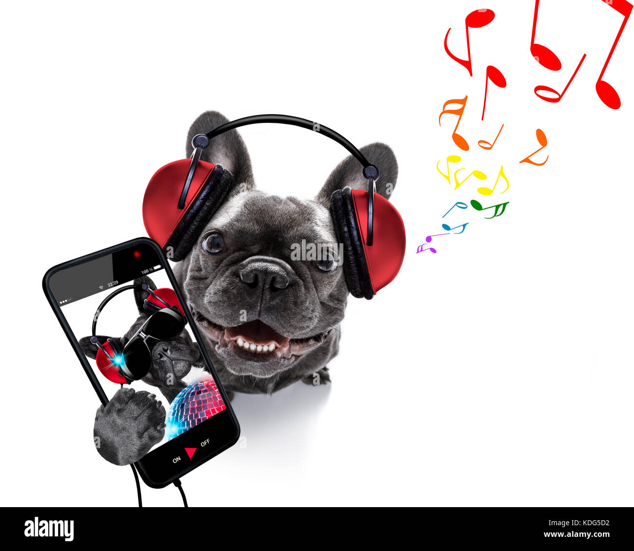 Headphone music notes hi-res stock photography and images - Alamy