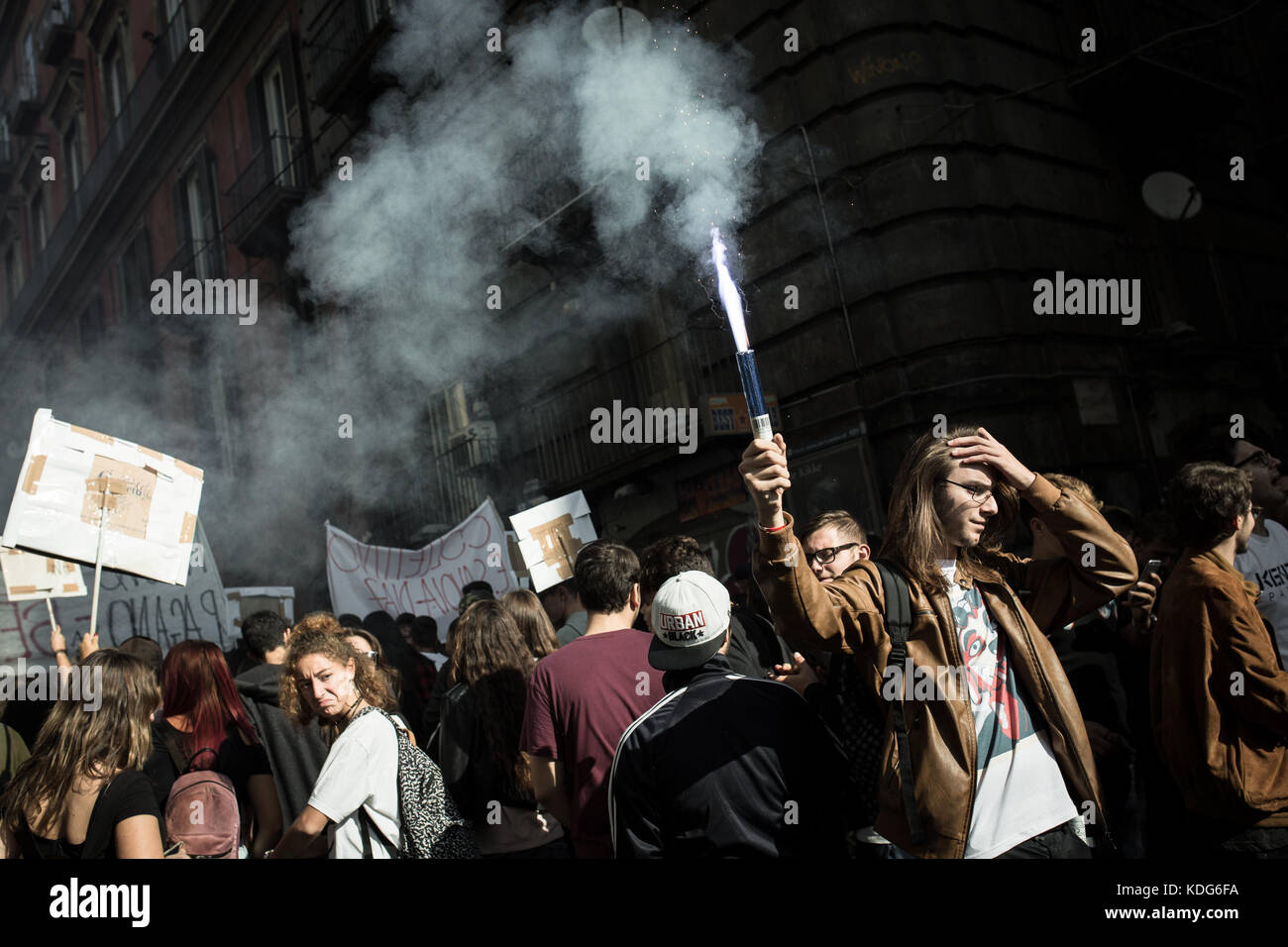 Naples, Italy. 13th Oct, 2017. Protesters held a student mobilization ...