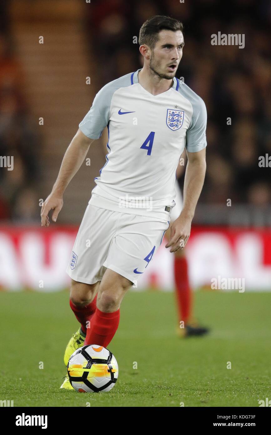 Bournemouth football stadium hi-res stock photography and images - Alamy
