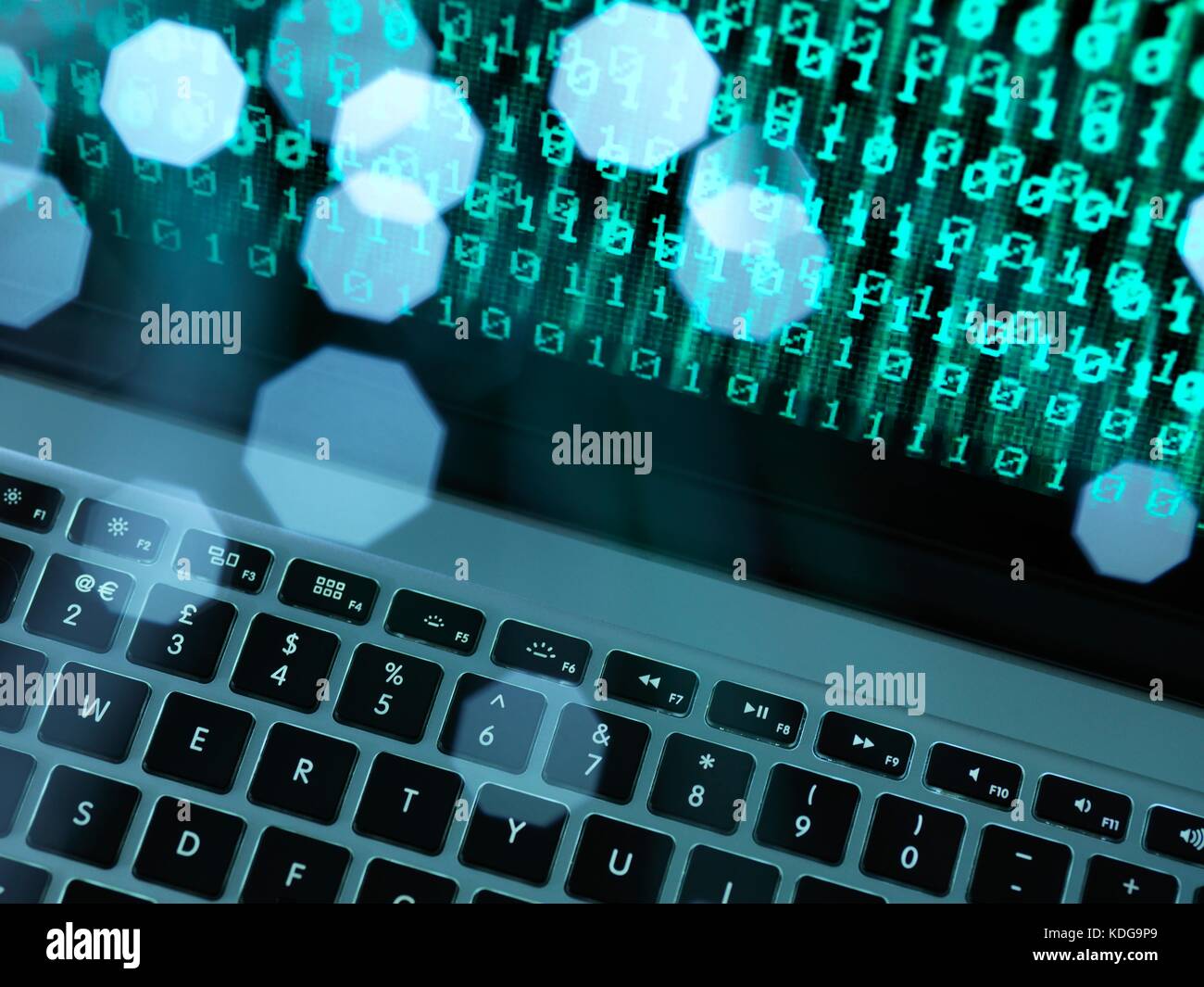 Computer virus hi-res stock photography and images - Alamy