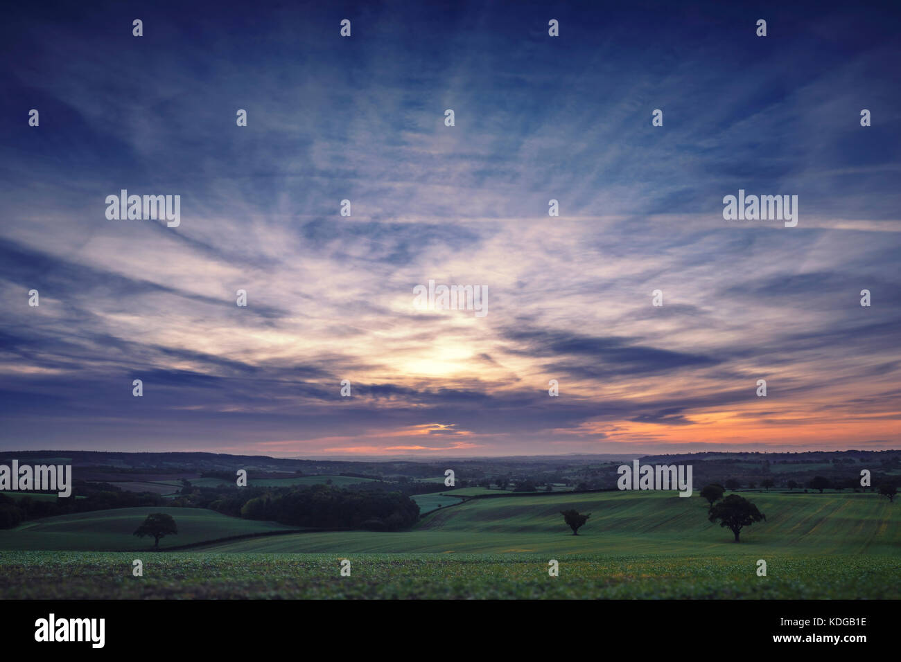 British fields hi-res stock photography and images - Alamy