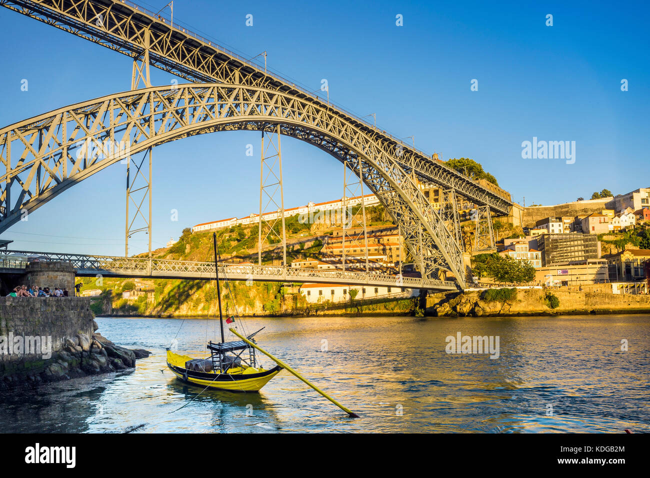 Dom Luis I Bridge connecting Porto and Vila Nova de Gaia, Portugal ...