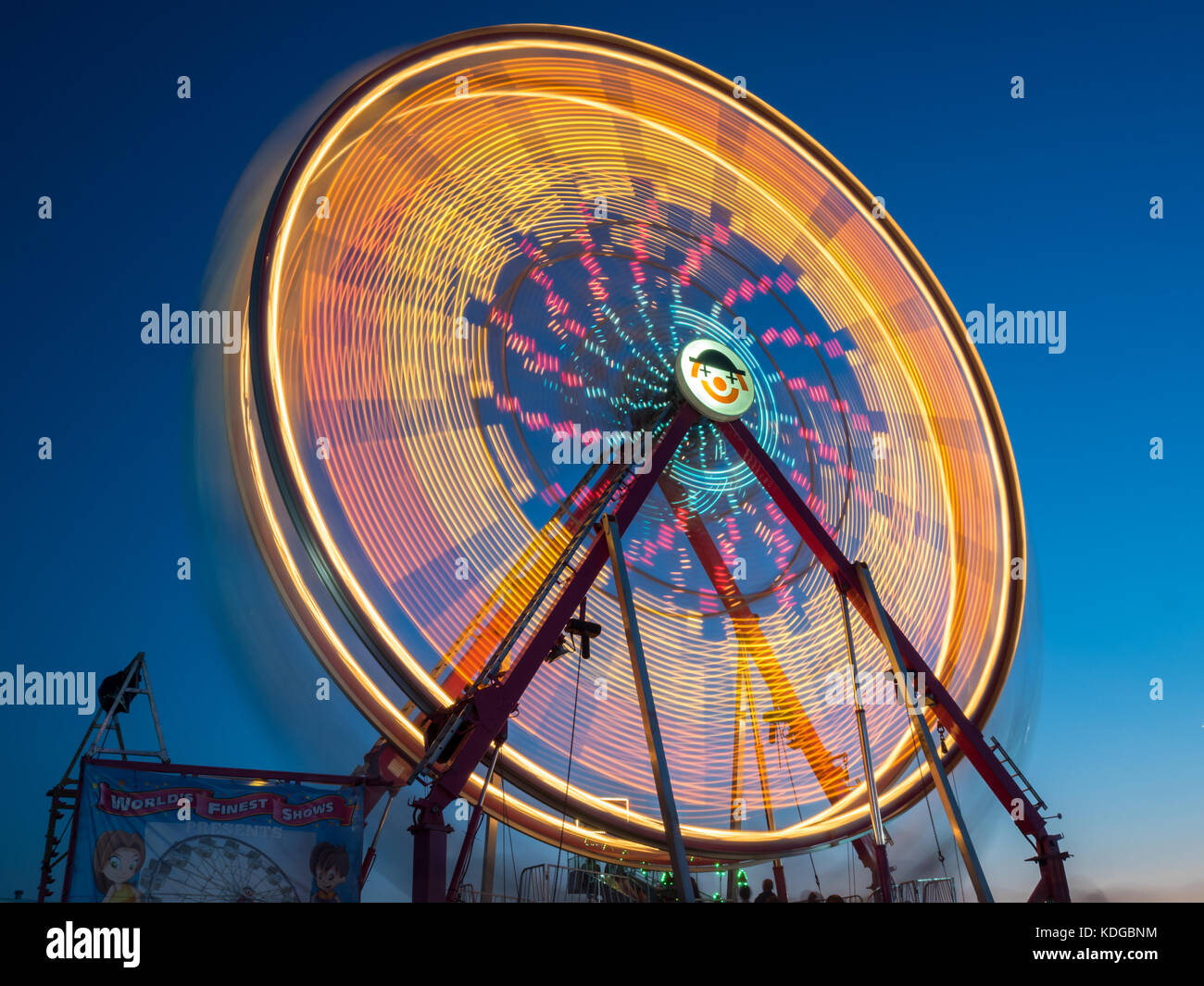 Gravitron hi-res stock photography and images - Alamy