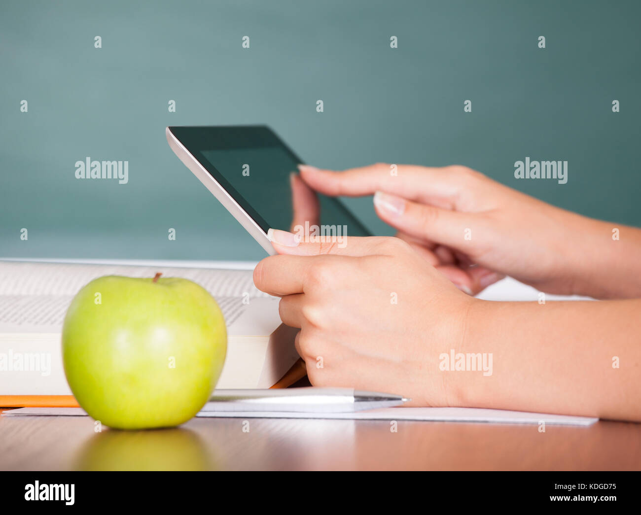 Classroom tech for student learning hi-res stock photography and images ...