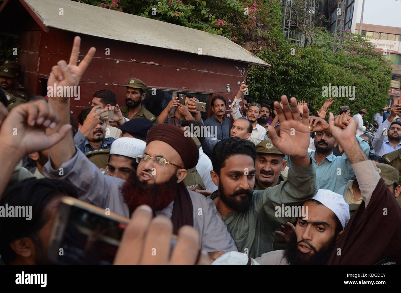 Ashraf asif jalali hi-res stock photography and images - Alamy