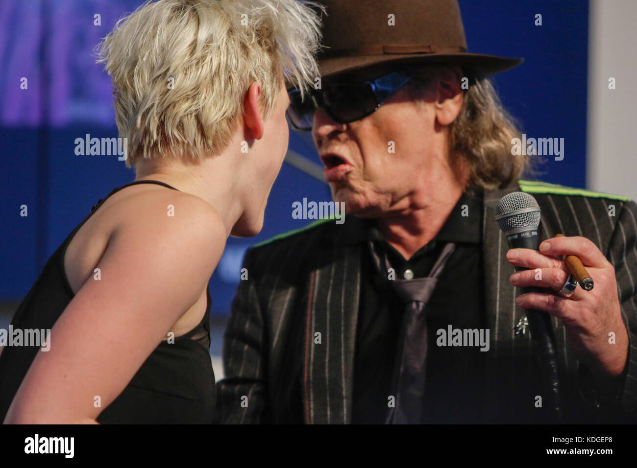 Frankfurt, Germany. 13th Oct, 2017. Udo Lindenberg performs with Ina ...