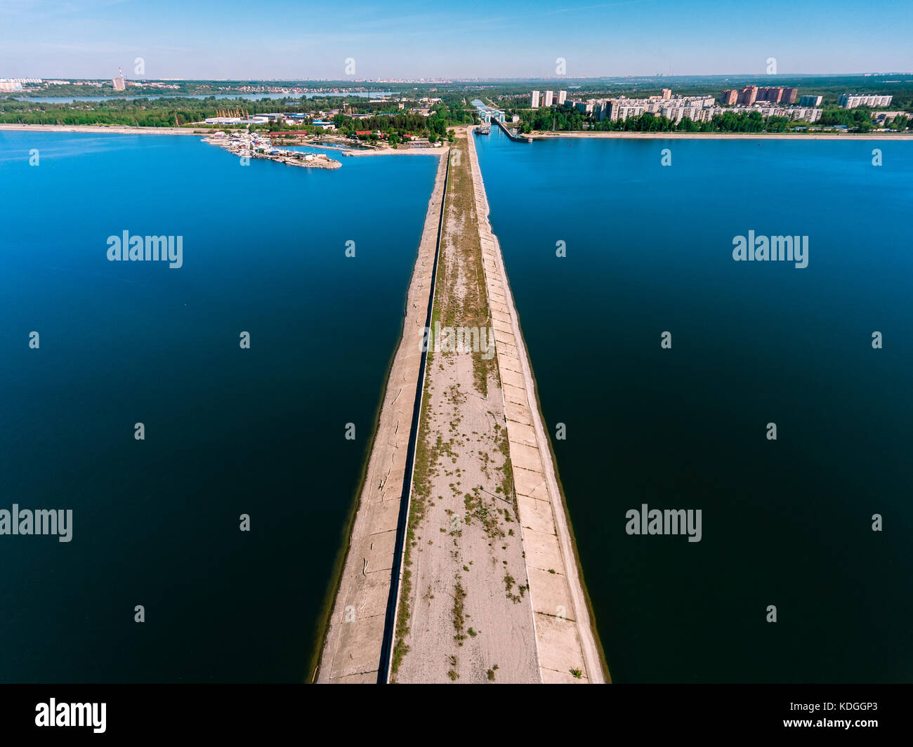Aerial view of breakwater at sea, mole, pier, cutwater Stock Photo - Alamy