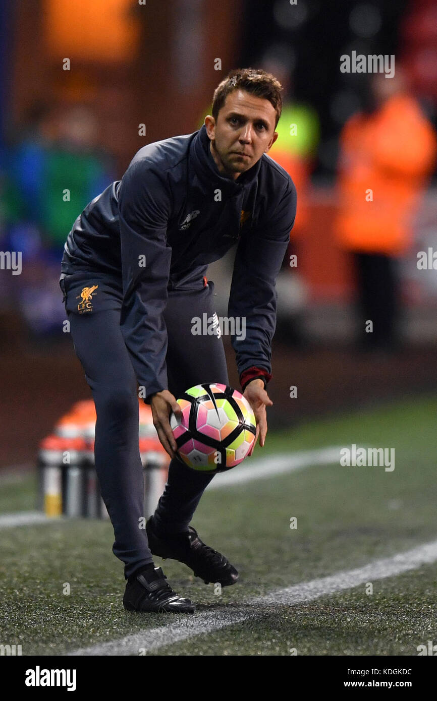 Scott rogers hi-res stock photography and images - Alamy