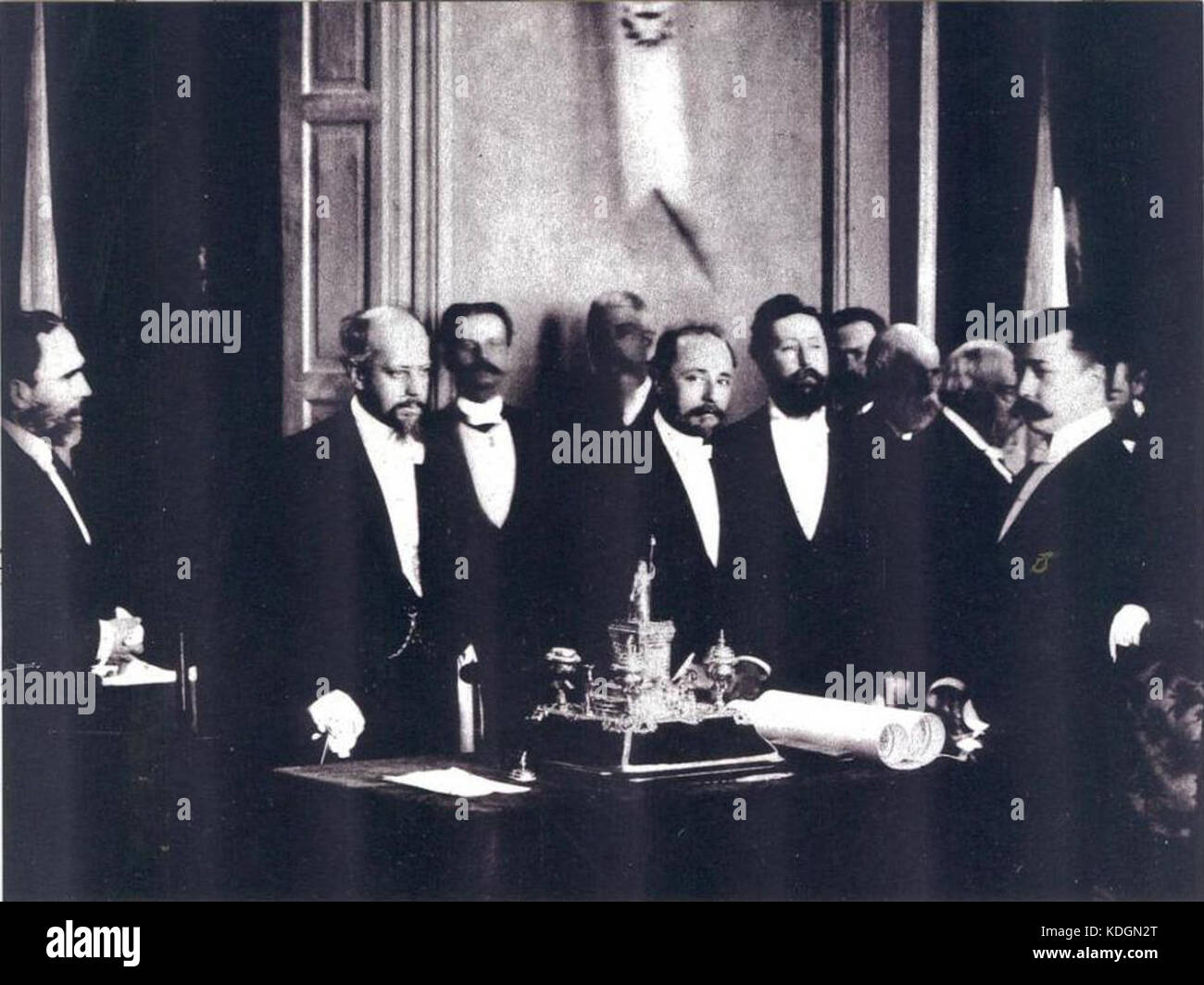 Julio Argentino Roca, Miguel Juarez Celman y otros Stock Photo - Alamy