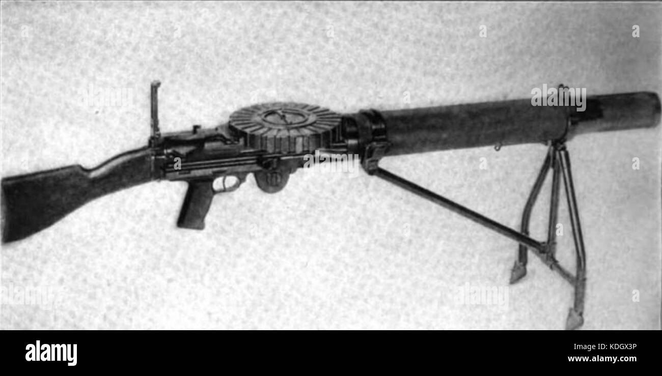 Lewis Gun Assembled, 1916 Stock Photo - Alamy