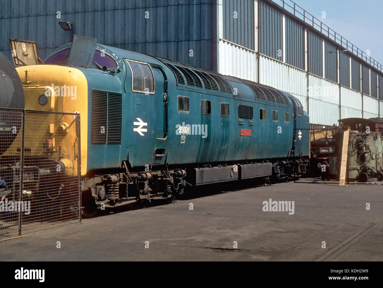 Class 55 locomotive 55 001 at Doncaster Engineering Works in 1978 Stock ...
