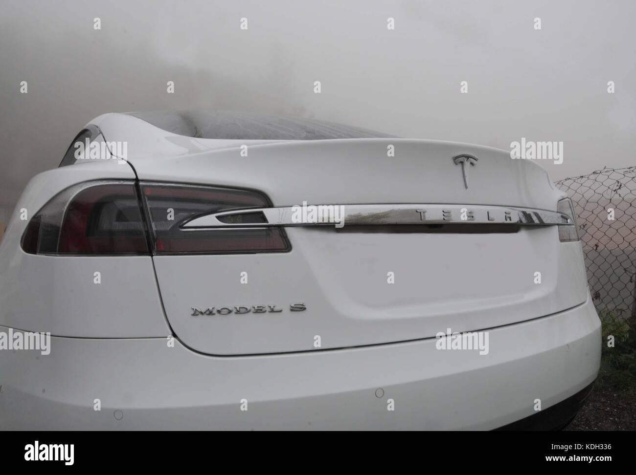 Tesla Model S, Driverless car Stock Photo - Alamy