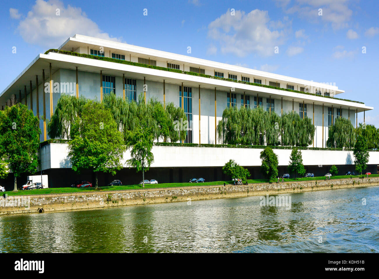 John F Kennedy Center For The Performing Arts High Resolution Stock ...