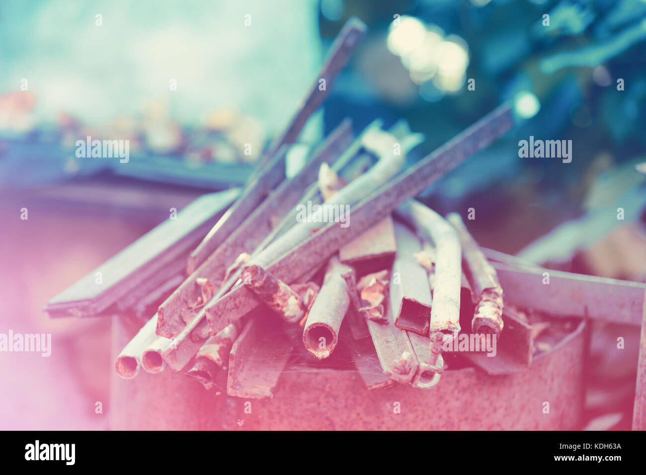 Vintage old rusty scrap metal Stock Photo - Alamy Vintage old rusty scrap metal Stock Photo - Alamy