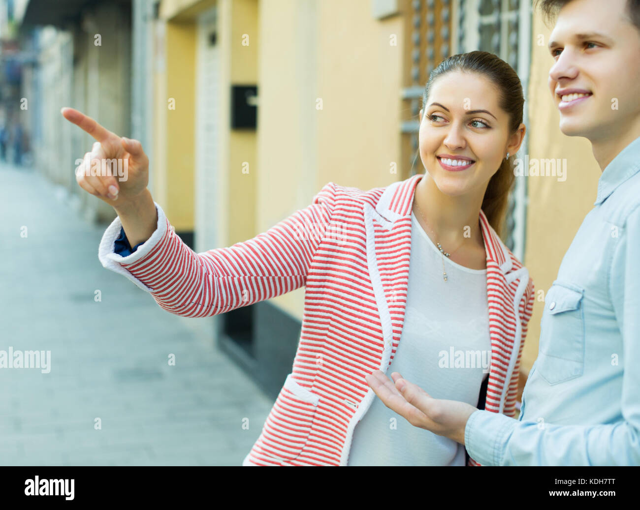 Asking directing hi-res stock photography and images - Alamy