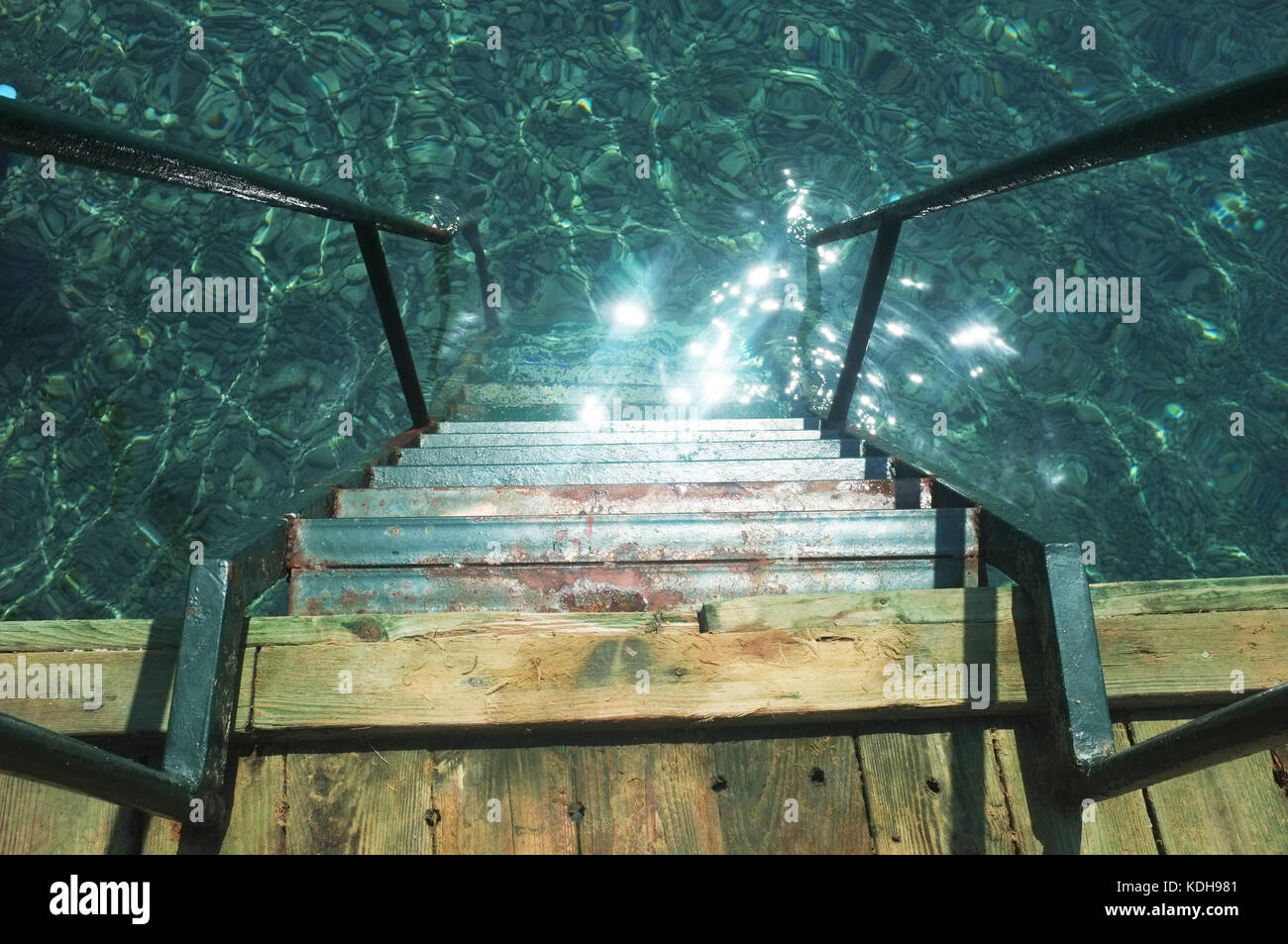 Jetty ladder hi-res stock photography and images - Alamy