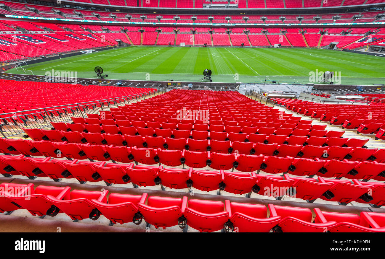 Wembley arena hi-res stock photography and images - Alamy