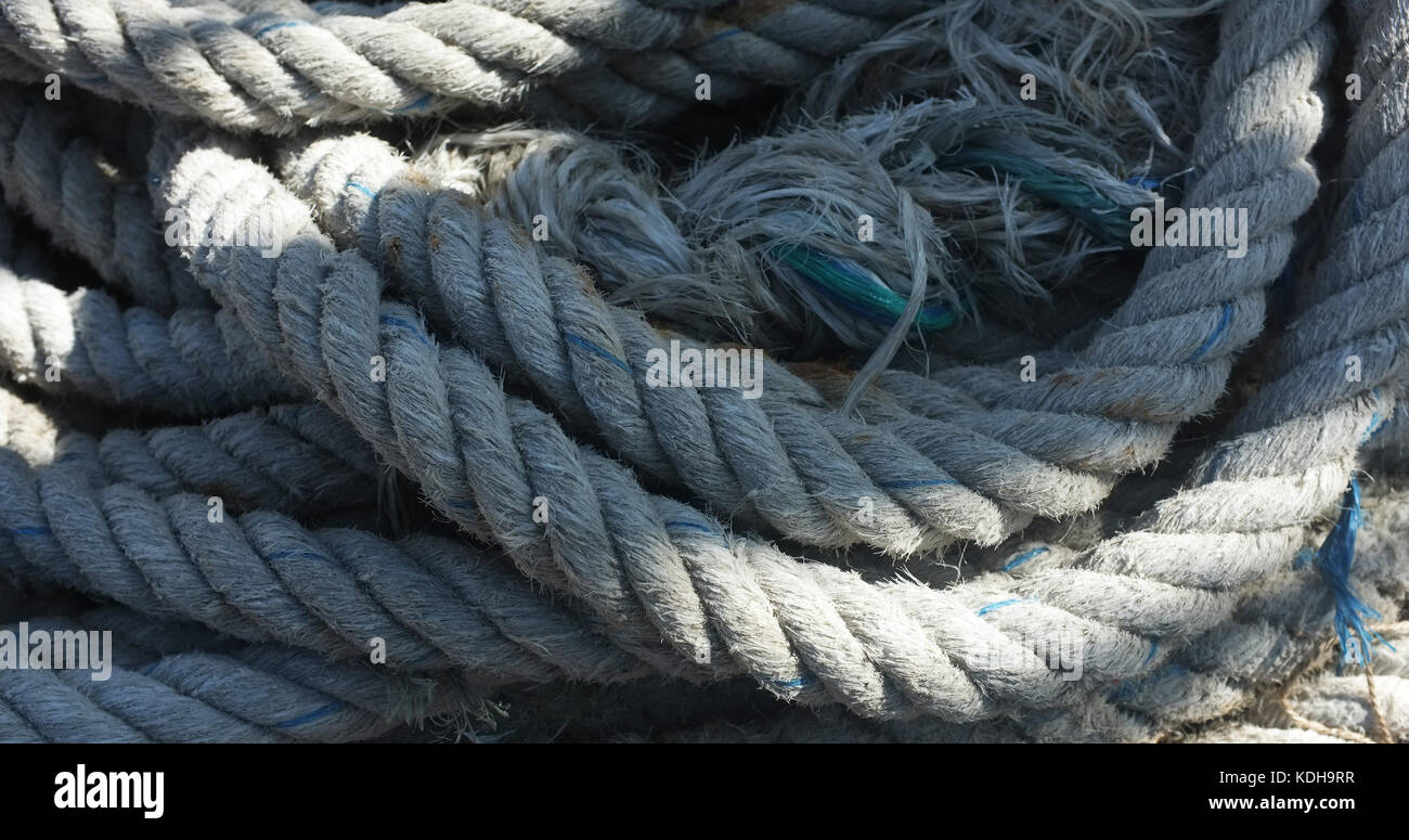 Nautical white rope with light and shadow effect Stock Photo - Alamy