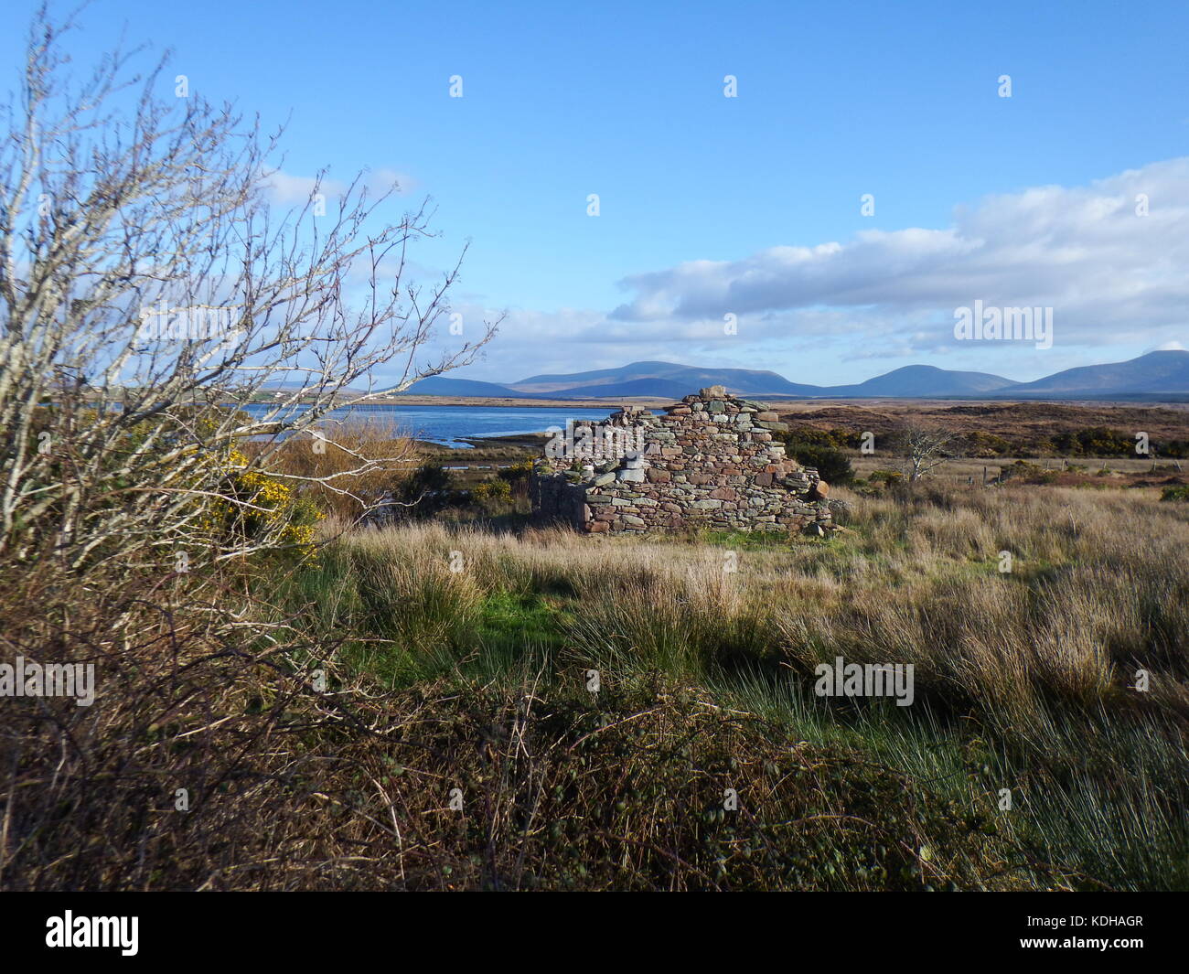 old cottage ruins Stock Photo - Alamy