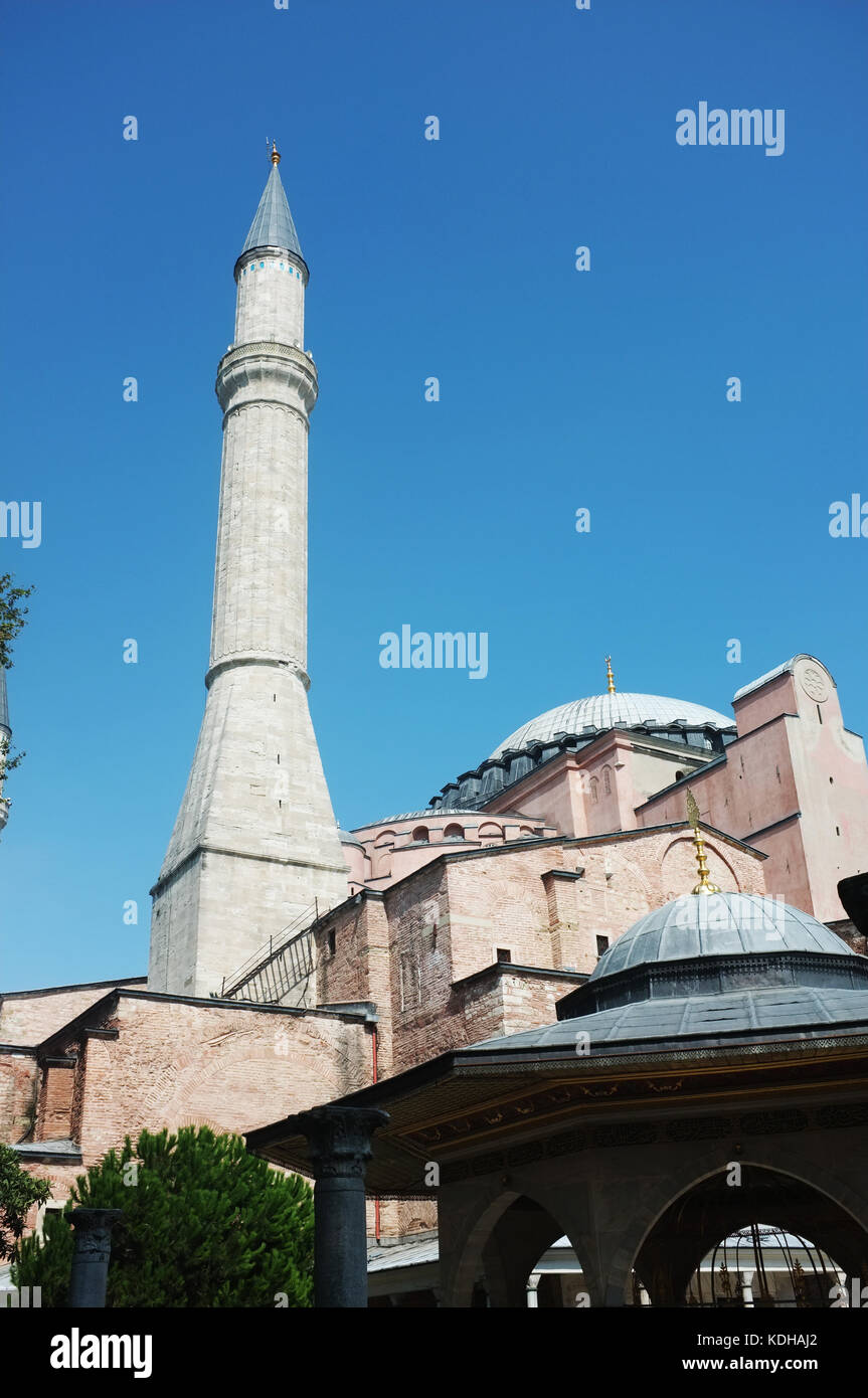 Exterior view of historic Hagia Sophia mosque in Istanbul Stock Photo ...