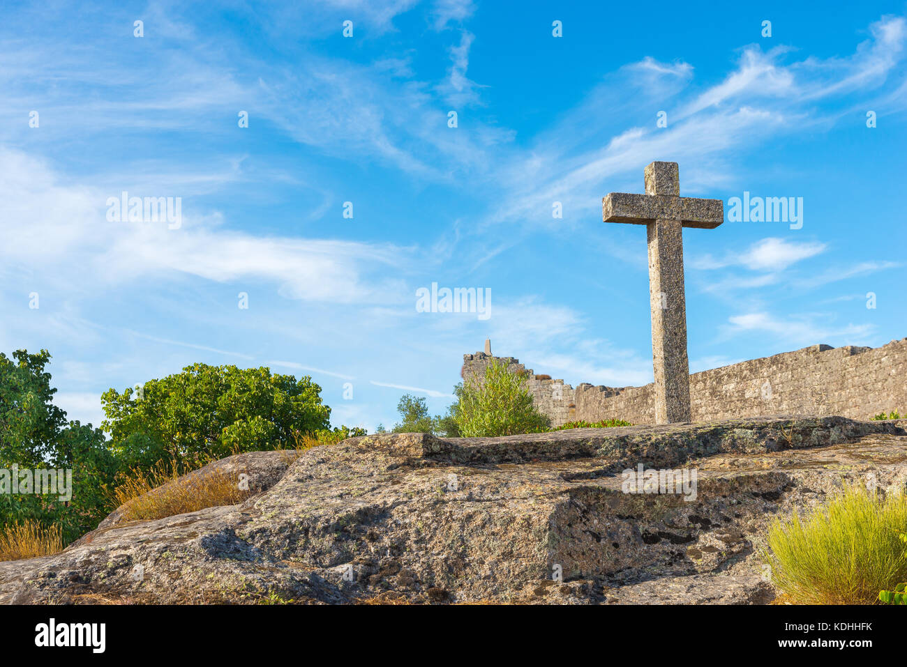 Cross sign catholic hi-res stock photography and images - Alamy