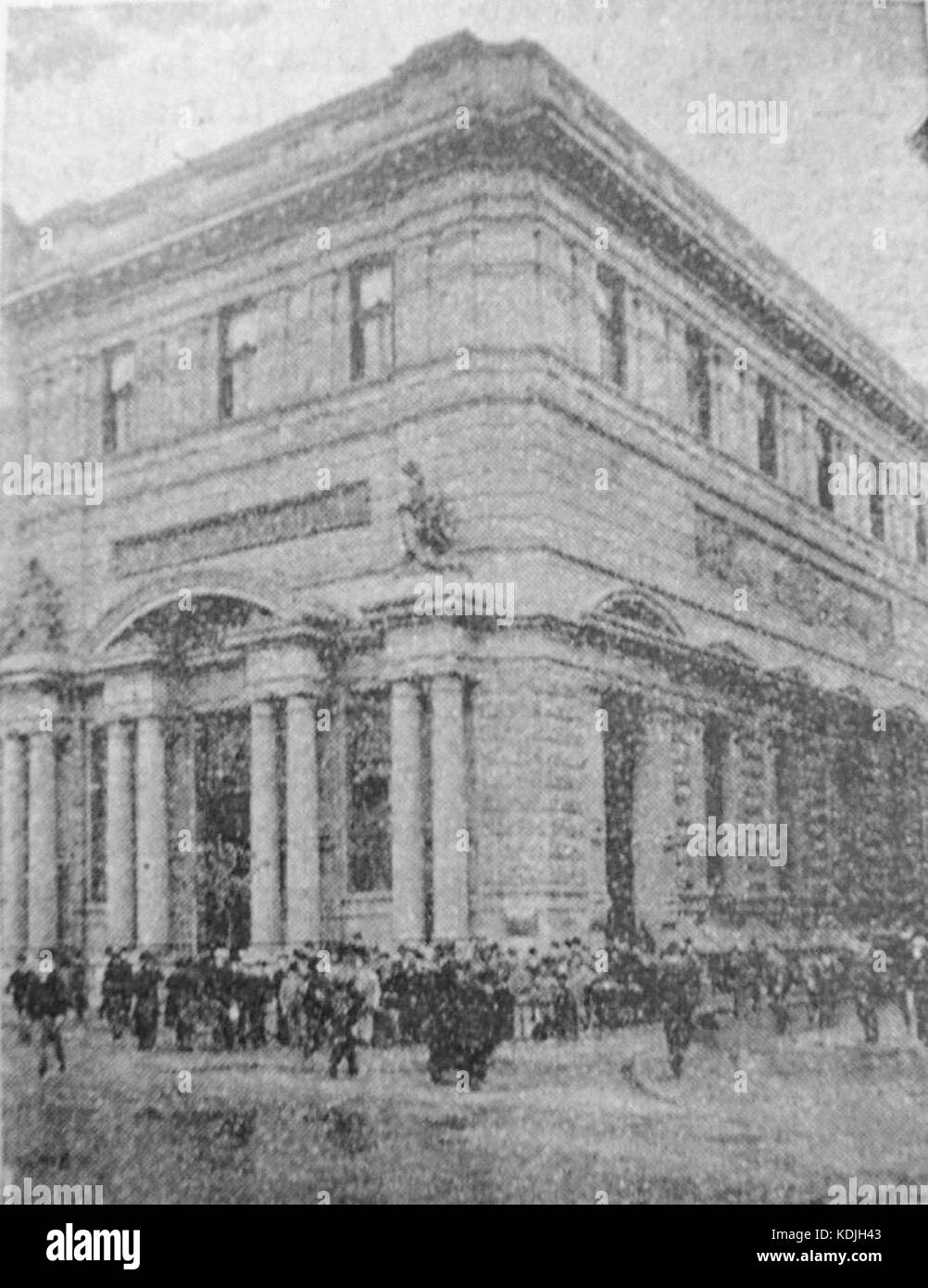 Nuevo Banco Italiano 1902 Stock Photo - Alamy