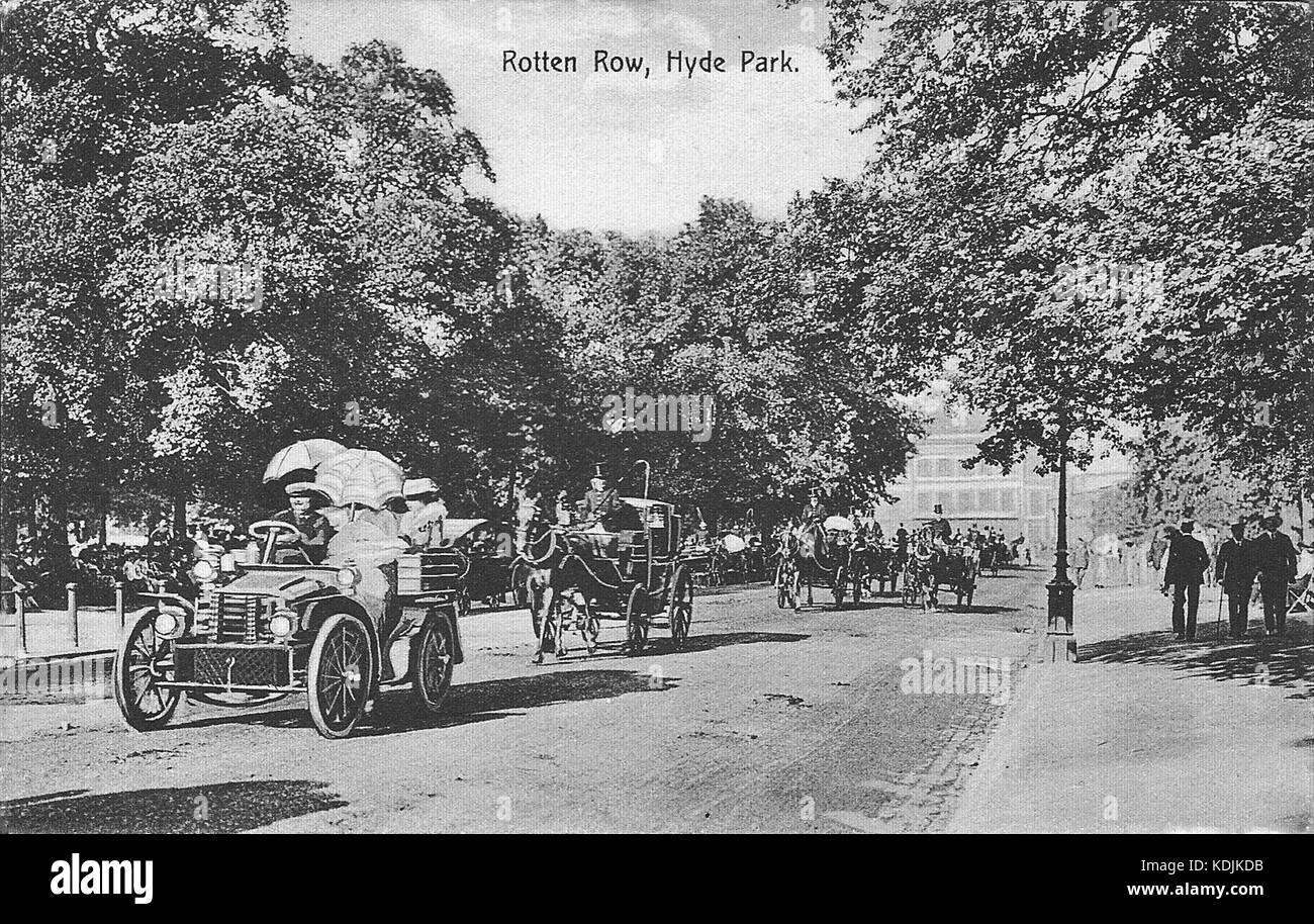 Hyde park area Black and White Stock Photos & Images - Alamy