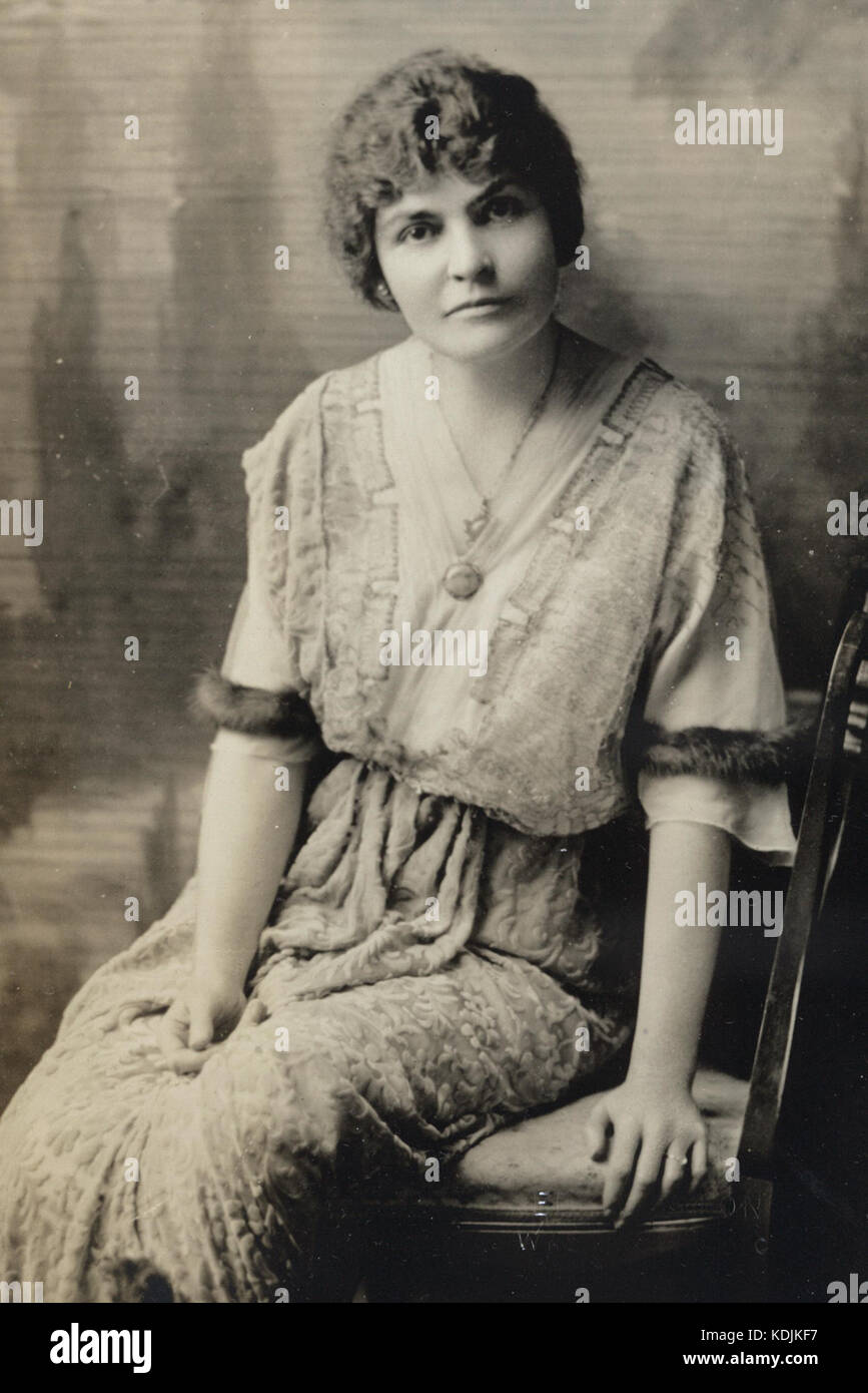 Lillian harris hi-res stock photography and images - Alamy