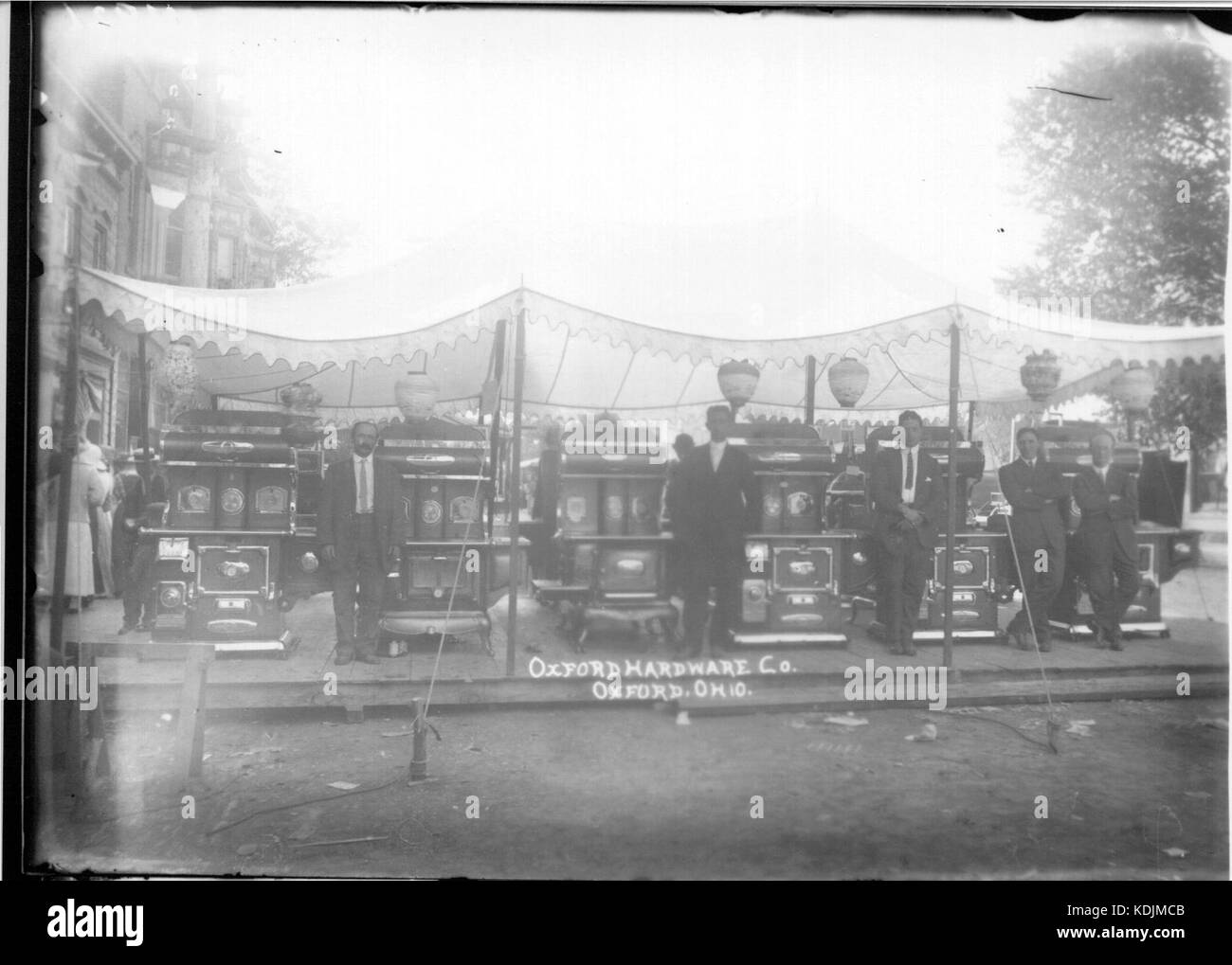 Oxford Hardware booth at Street Fair 1912 (3191402415 Stock Photo - Alamy