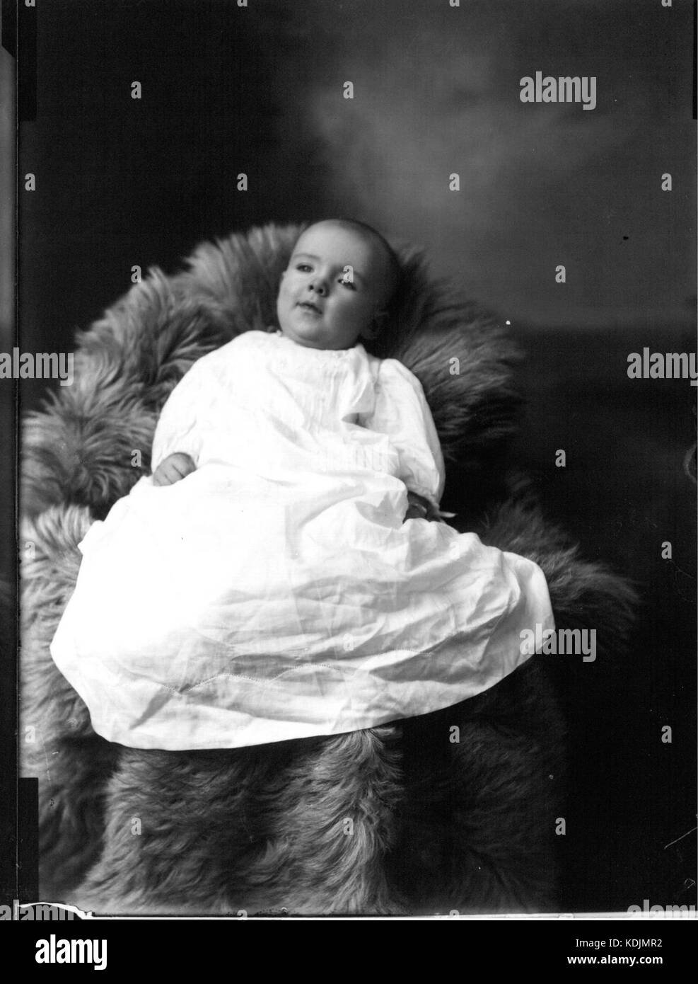 Picture of a family portrait Black and White Stock Photos & Images - Alamy