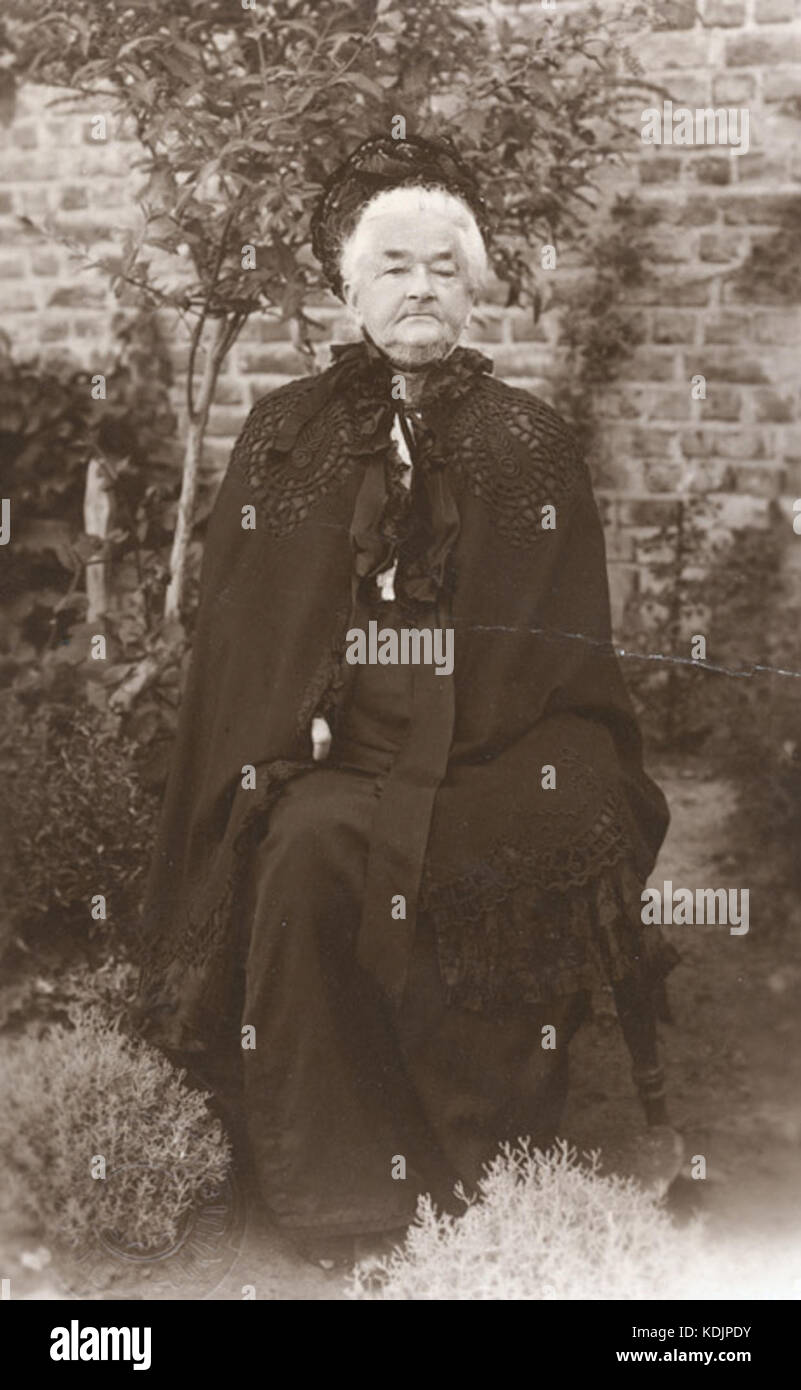 Ellen jones hi-res stock photography and images - Alamy