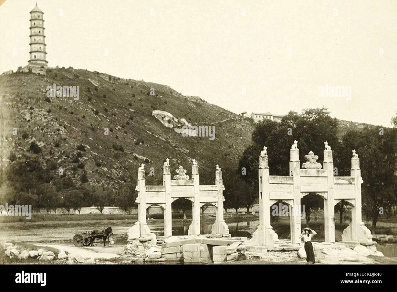 Hill of jade spring hi-res stock photography and images - Alamy