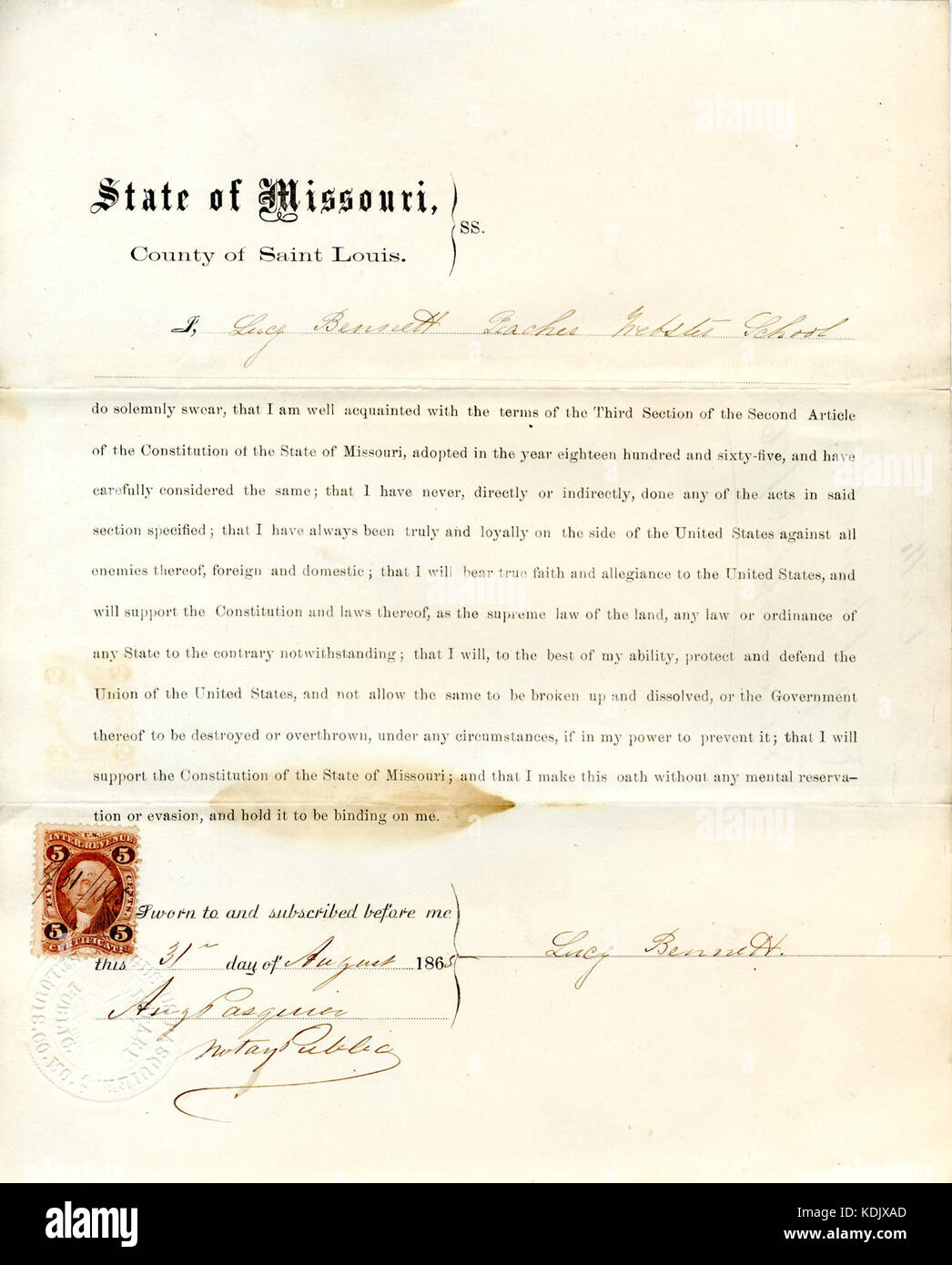 Lucy bennett hi-res stock photography and images - Alamy