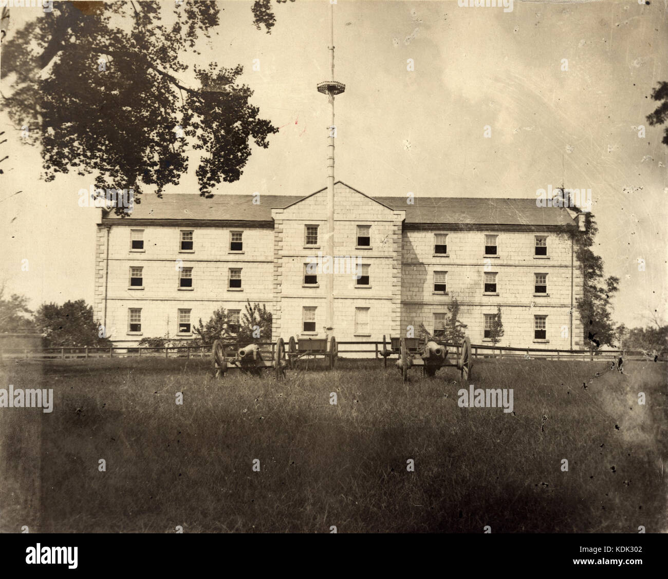 Civil defense building hi-res stock photography and images - Alamy